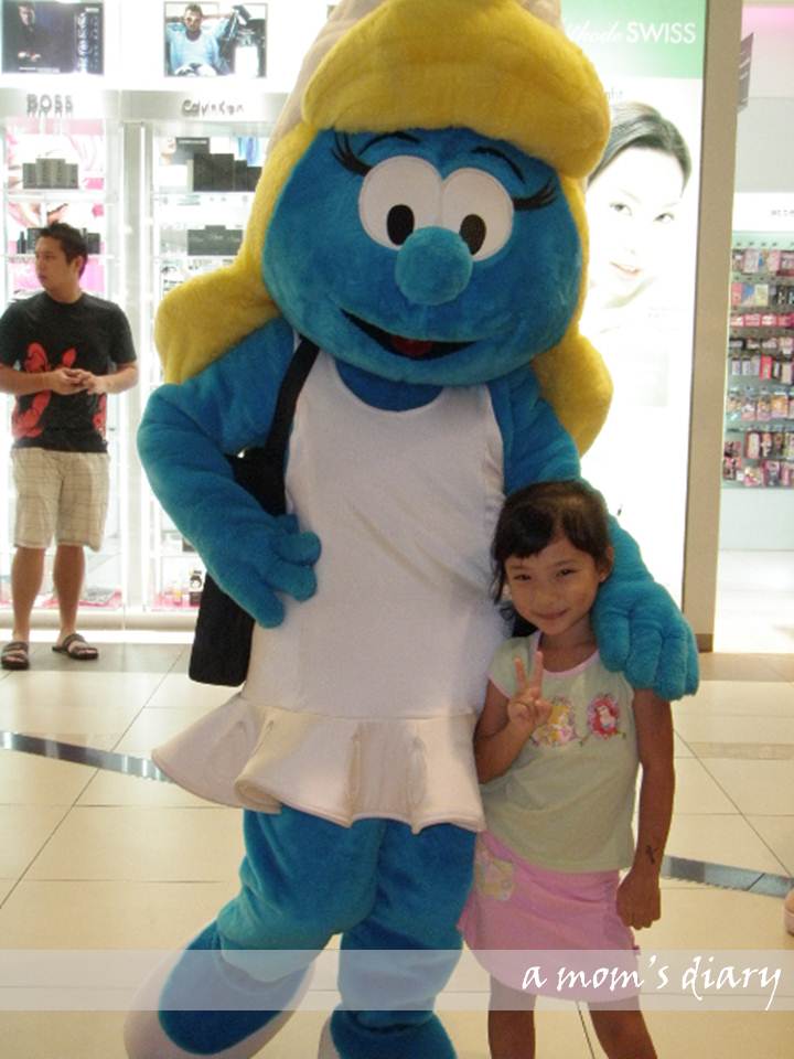 A Mom's Diary: We’ve been Smurfed!