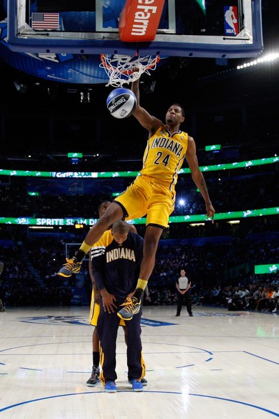 You Got Dunked On: 2012 NBA Slam Dunk Contest: Paul George Dunks Over ...