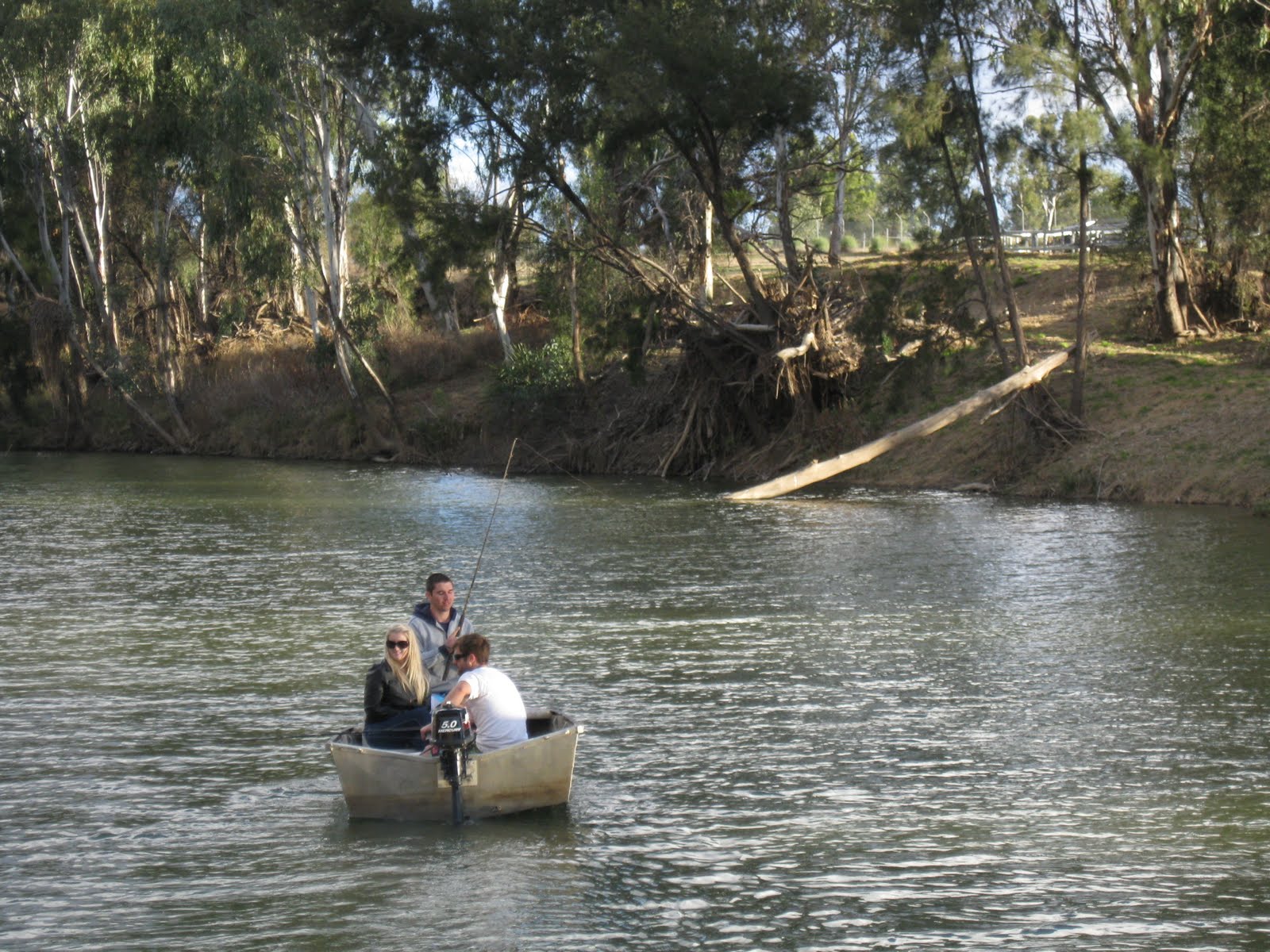 Robin's Double Life: Fishing on the Maranoa River -- Mitchell outback Qld