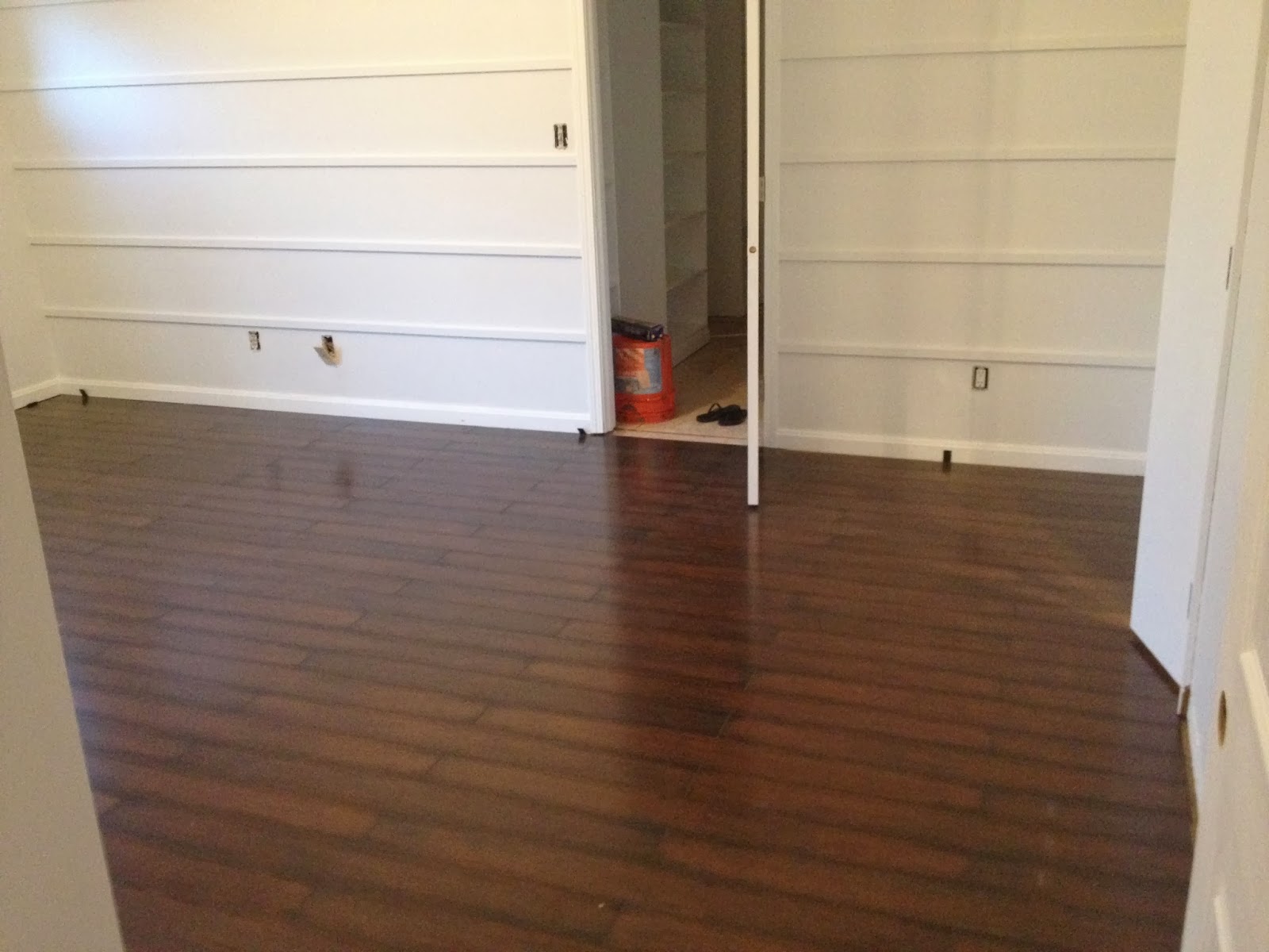 Felicity Defined: Master Bedroom Horizontal Wood Feature Wall