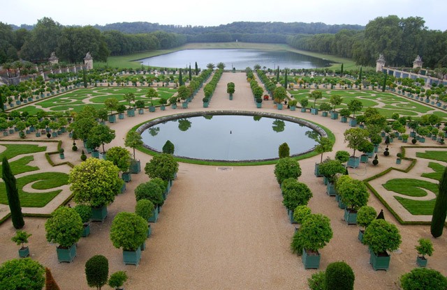 Gardens of the Palace of Versailles: A touch of Royalty