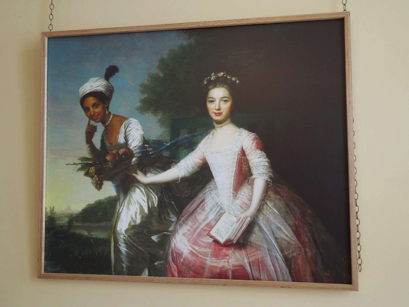 Loose in London – Number One London