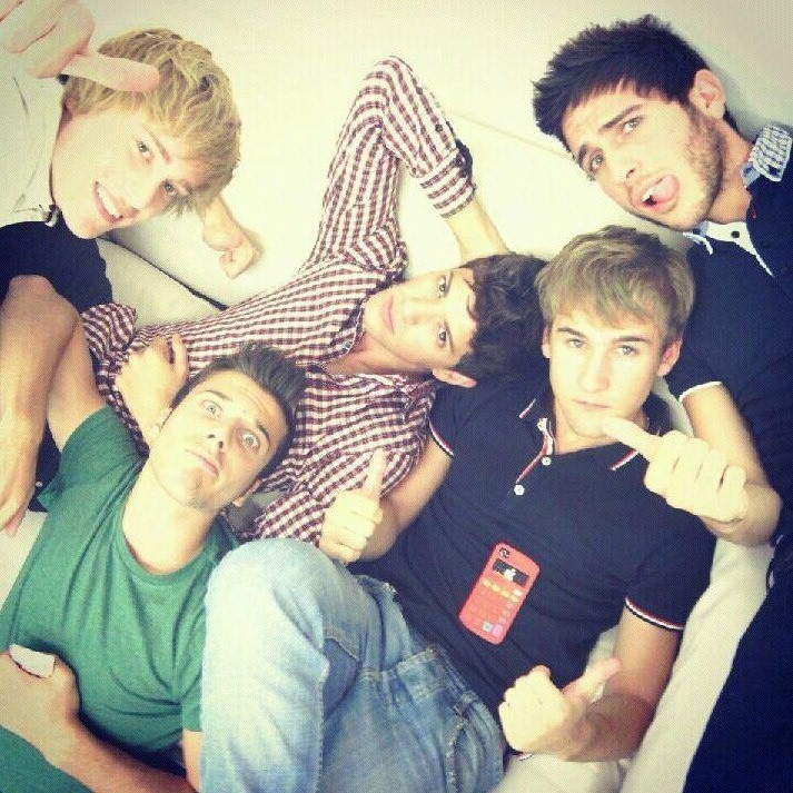 El rincón de Serchtiki: Auryn estrenan el videoclip de su single “1900”