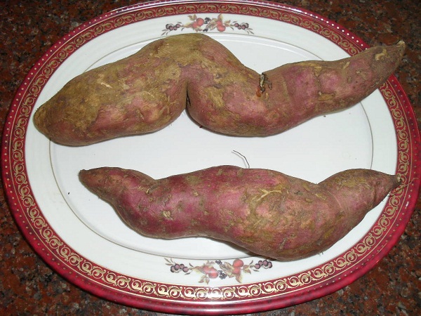 Sakkaraivalli Kizhangu Curry / Genasu Palya - Sweet Potato Curry
