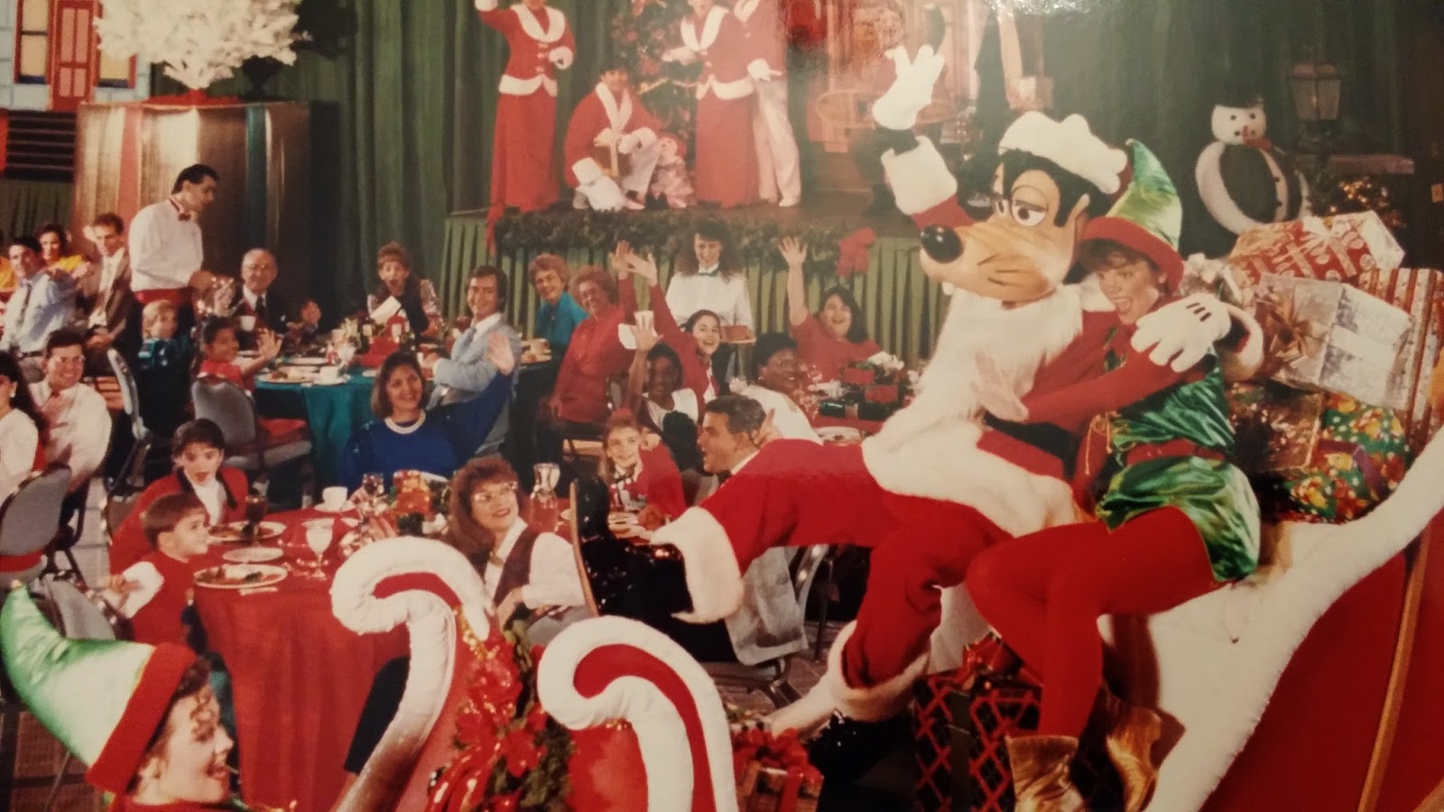 WDW 71: Holly Jolly Holiday Fun