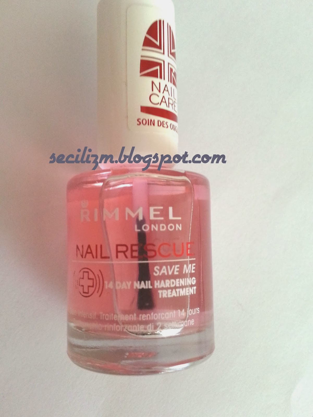 Secilizm: Rimmel London Nail Rescue Save Me 14 Day - 14 Günlük Bakım
