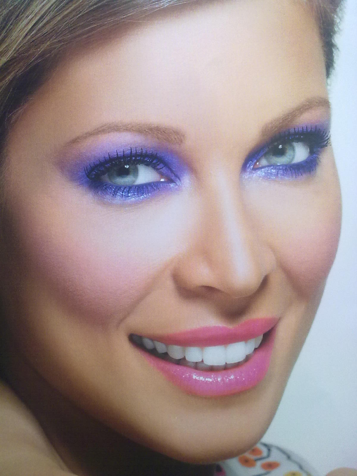 Crush with eyeliner....: Καλοκαιρινο Μακιγιαζ από την Radiant και την ...