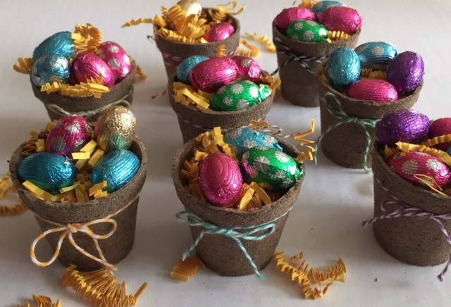 Beyond the Fringe Crafts: Easter = New Life!