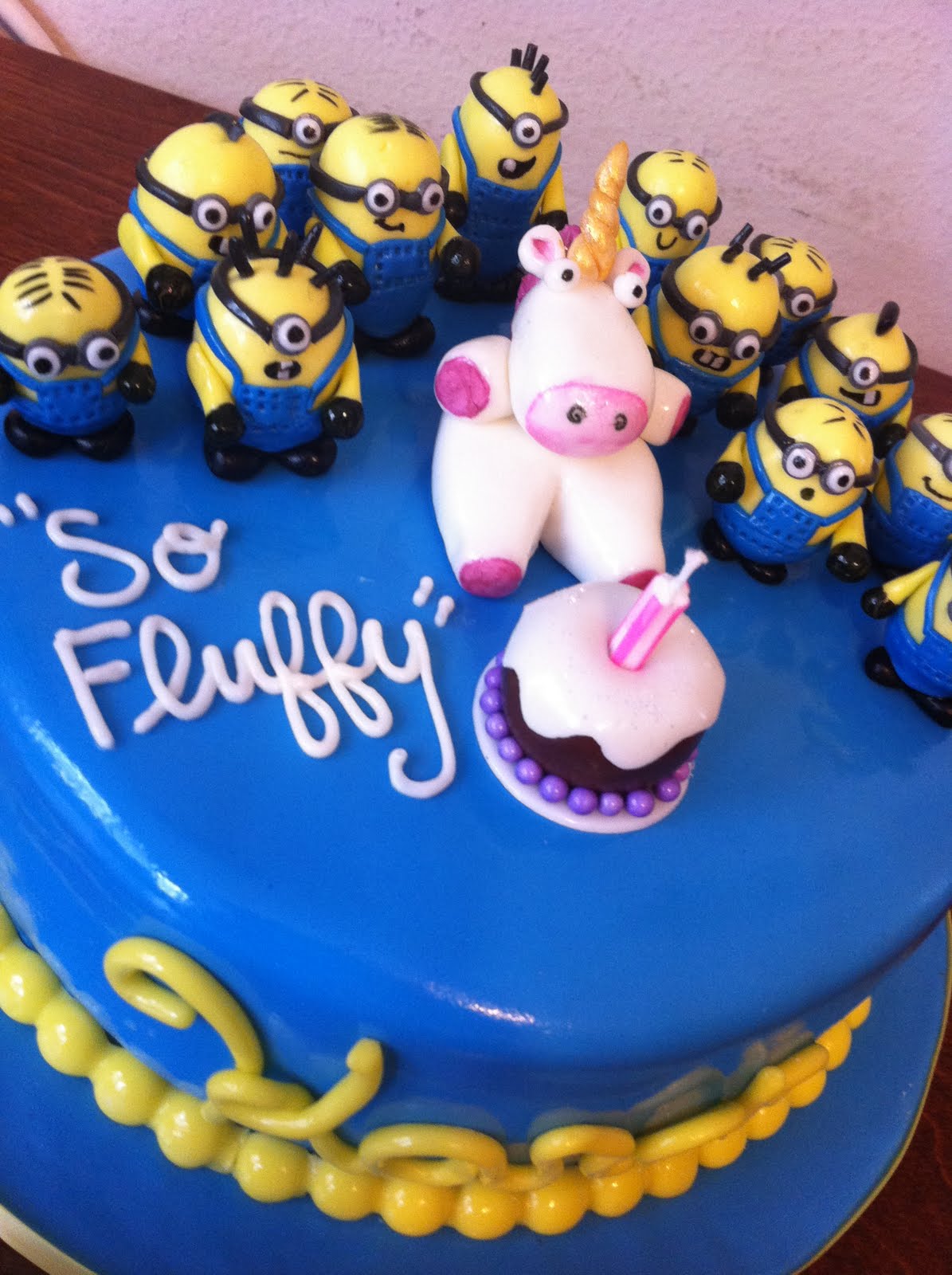 Donna Belle Desserts: Despicable Me Cake