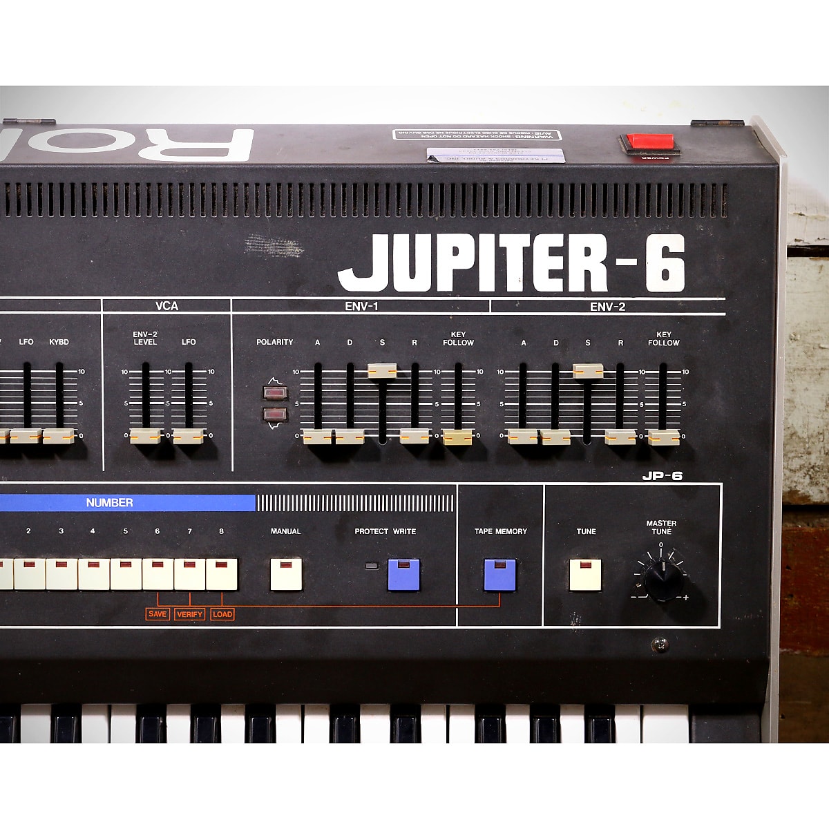 MATRIXSYNTH: Roland Jupiter-6 SN 322506