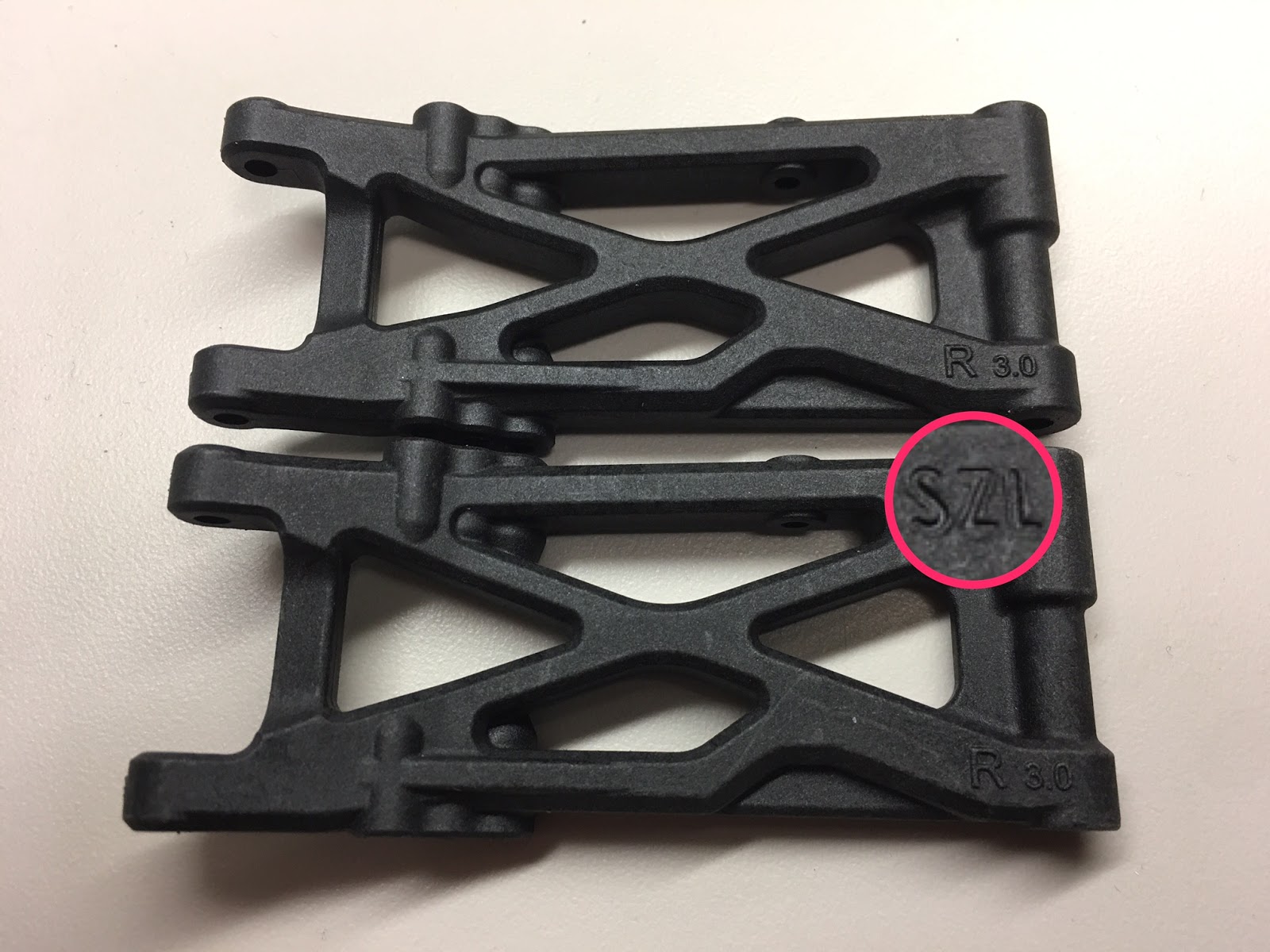 Team Losi Racing: Stiffezel TLR 22 4.0 arms