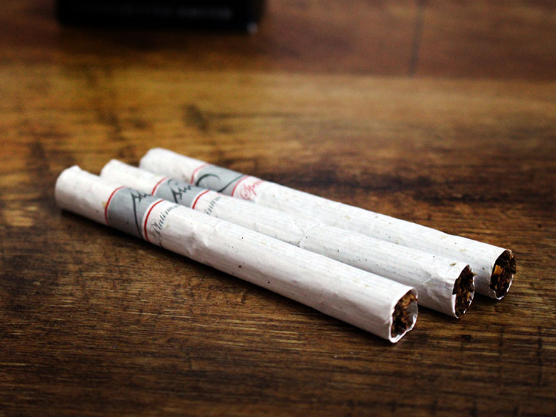 ROKOK SIN PLATINUM TSI | ROKOK SIN PT. TRIDAYA SINERGI INDONESIA