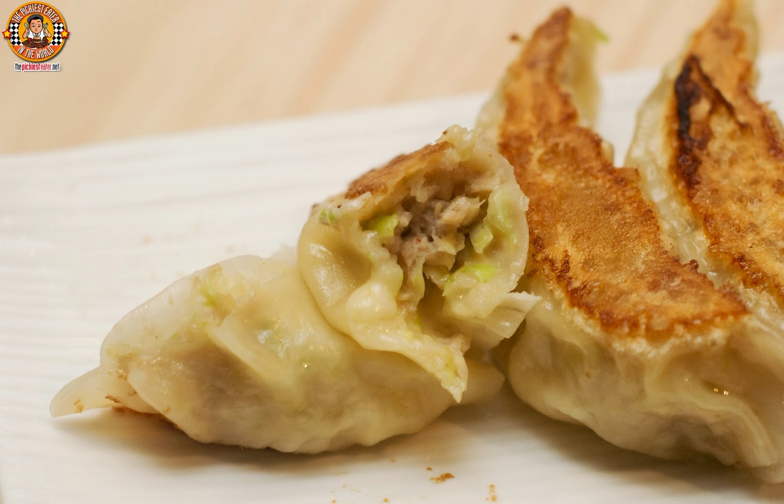 THE PICKIEST EATER IN THE WORLD: OSAKA OHSHO: THE GYOZA ELITE