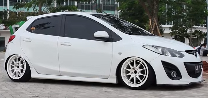 Modifikasi Sedan Mazda 2 Keren Terbaru | Otomotif Trend Viral 2023 - 2024