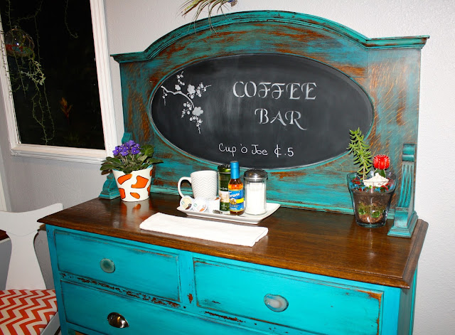MakeMePrettyAgain: Antique Coffee Bar
