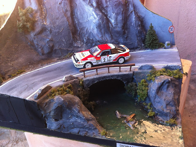 STATICCARS: DIORAMA 1/43 "EL PRIMER DIORAMA"