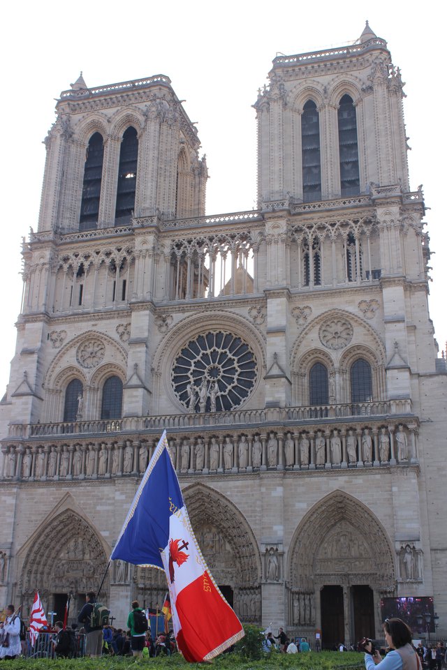 The 2018 Pentecost Pilgrimage to Chartres ~ Liturgical Arts Journal