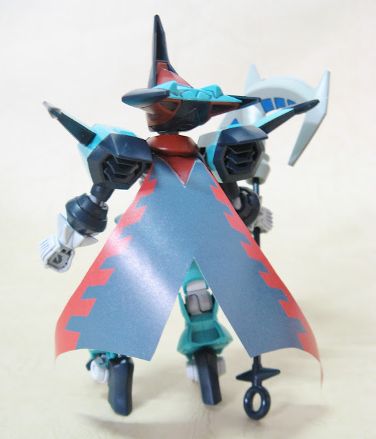 "Dan-Ball Senki "紙箱戰機W LBX 1 : 1 TRITON 特靈頓