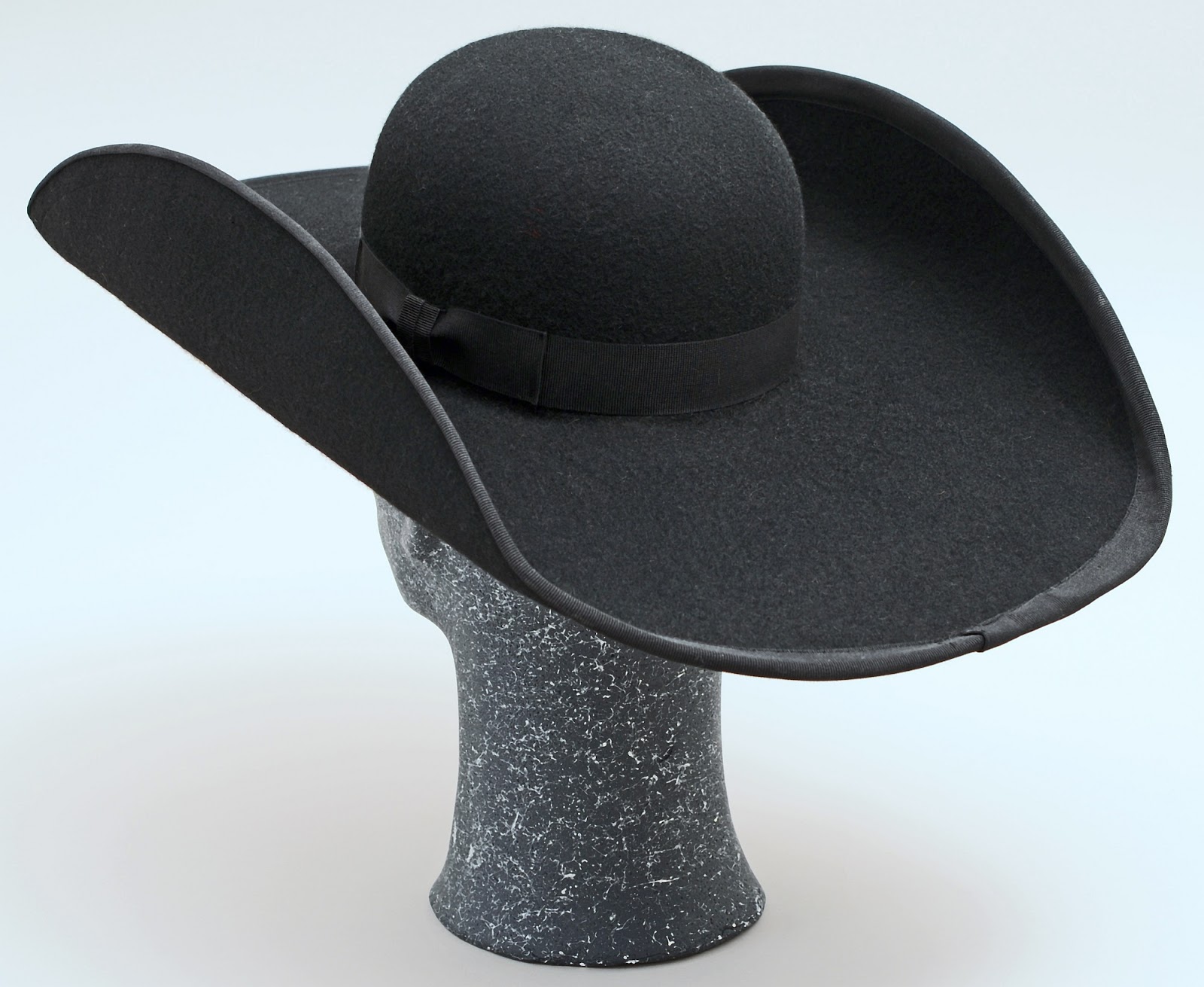 The Philippi Collection: Boat Hat