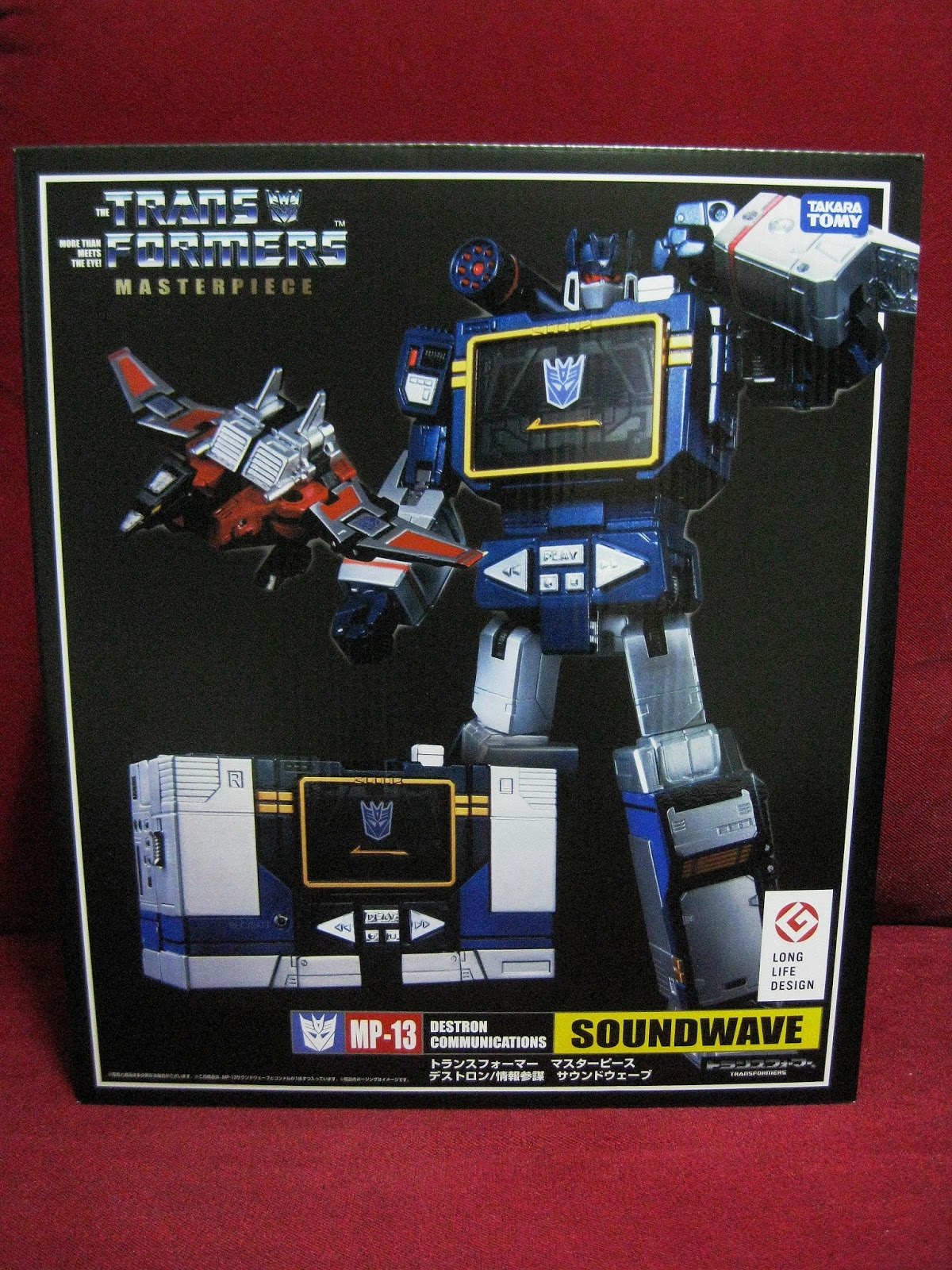 deSMOnd Collection: Takara Tomy MP13 "Soundwave" Reissue Ver.