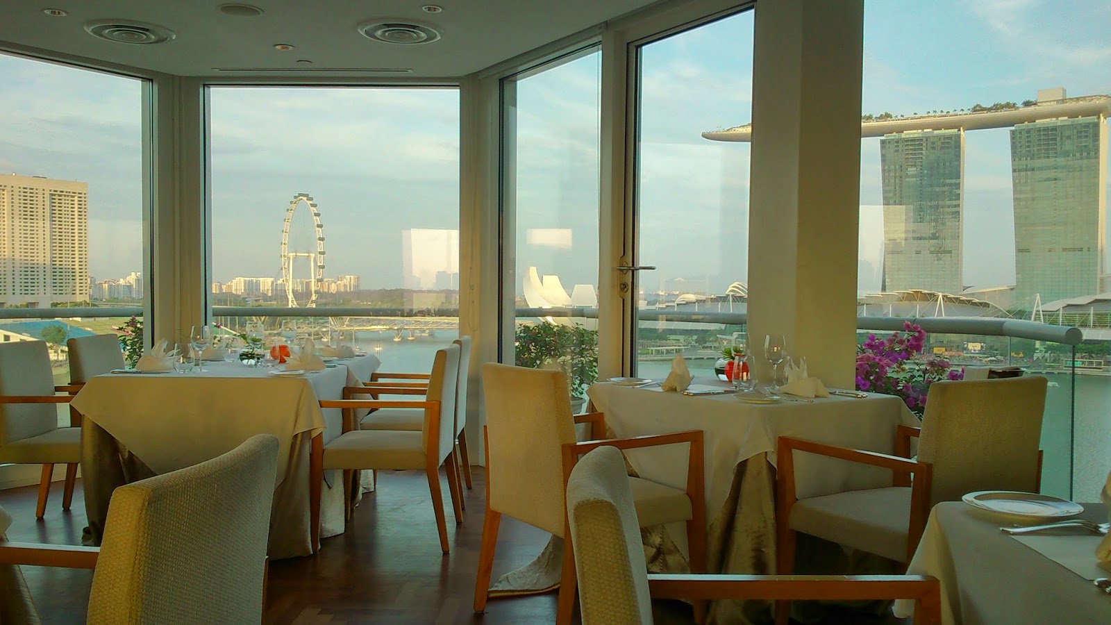 SuMMeR LoVes To Eat! Singapore Food Blog: Restaurant Week Dinner at The ...