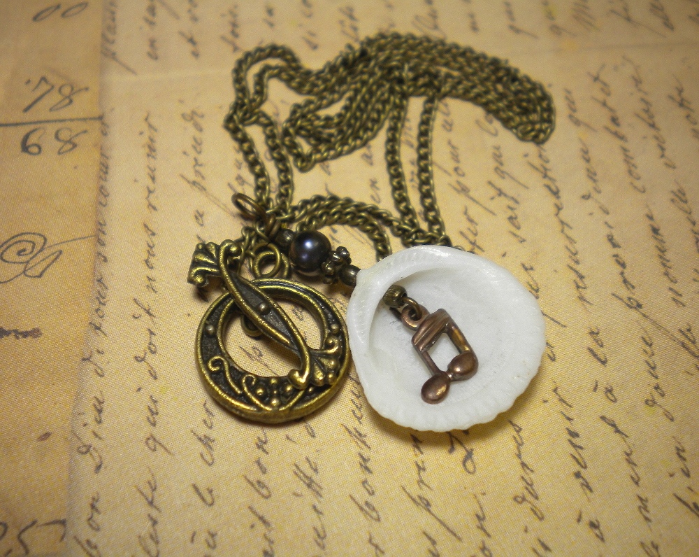 Del's Shells: Sea Notes Seashell Jewelry