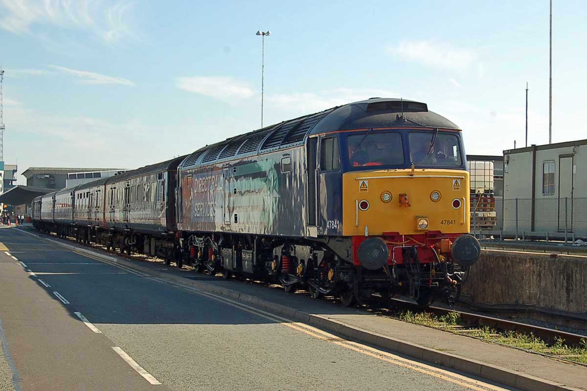 47s and other Classic Power at Southampton: Cruise Saver Express, 2nd ...