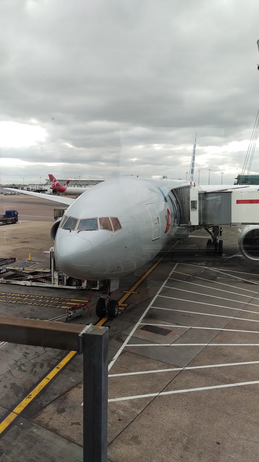 American Airlines Business Class - LHR-JFK Boeing 772 - Premium Cabin Deals