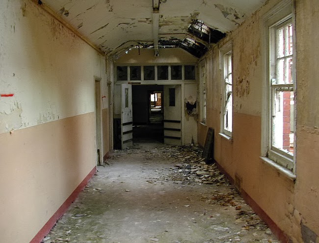 Welcome to Haunted America: Hellingly Asylum