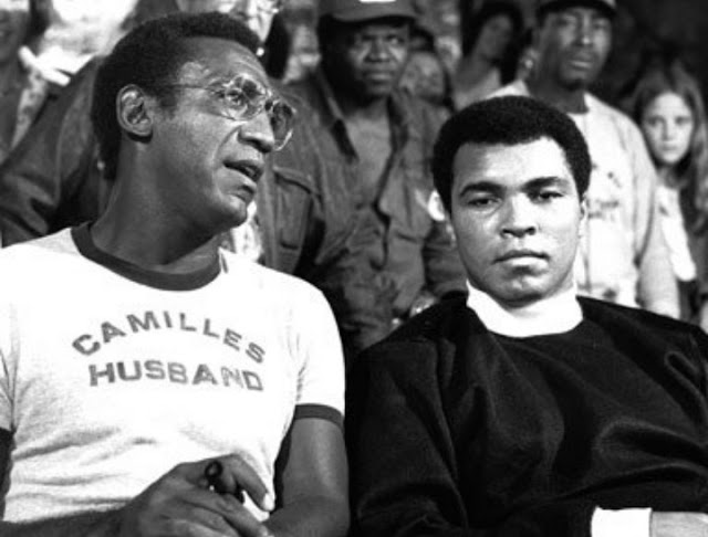 14 Interesting Vintage Photographs of Muhammad Ali Hanging Out With His ...