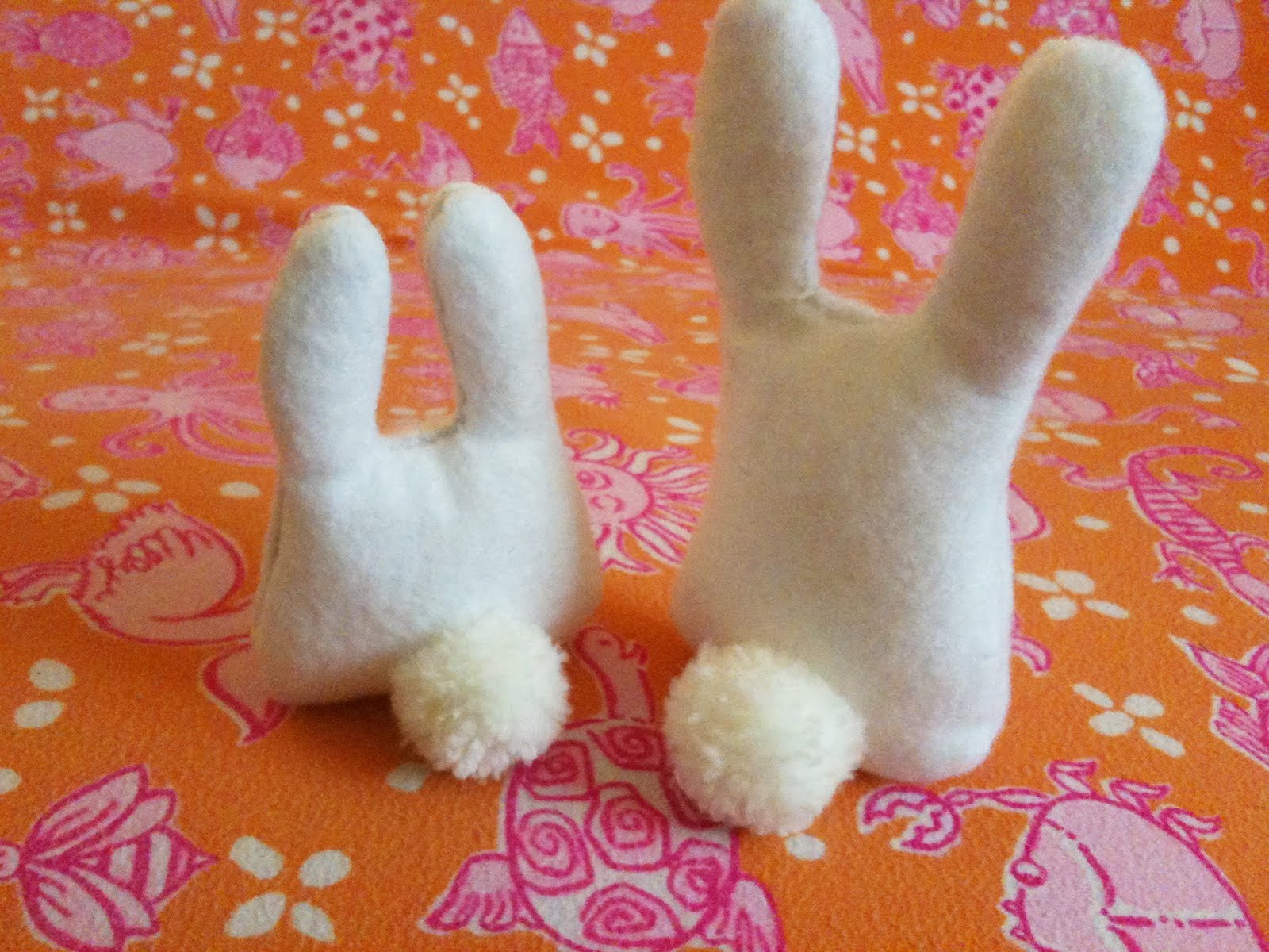 Two Sisters Knits and Bits: Bits :-) Felt Stuffies