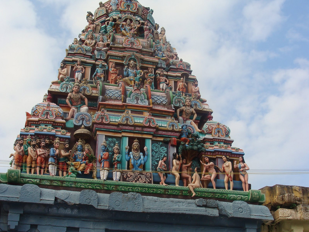 Tamilnadu Tourism: Kothanda Ramaswamy Temple, Vaduvur, Thiruvarur