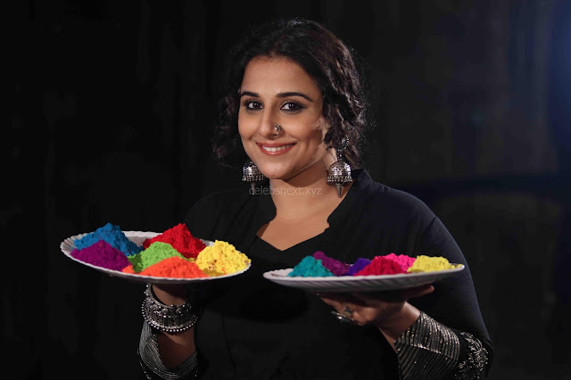 Vidya Balan Playing Holi For Promoting Begum Jaan movie - Happy Holi ...