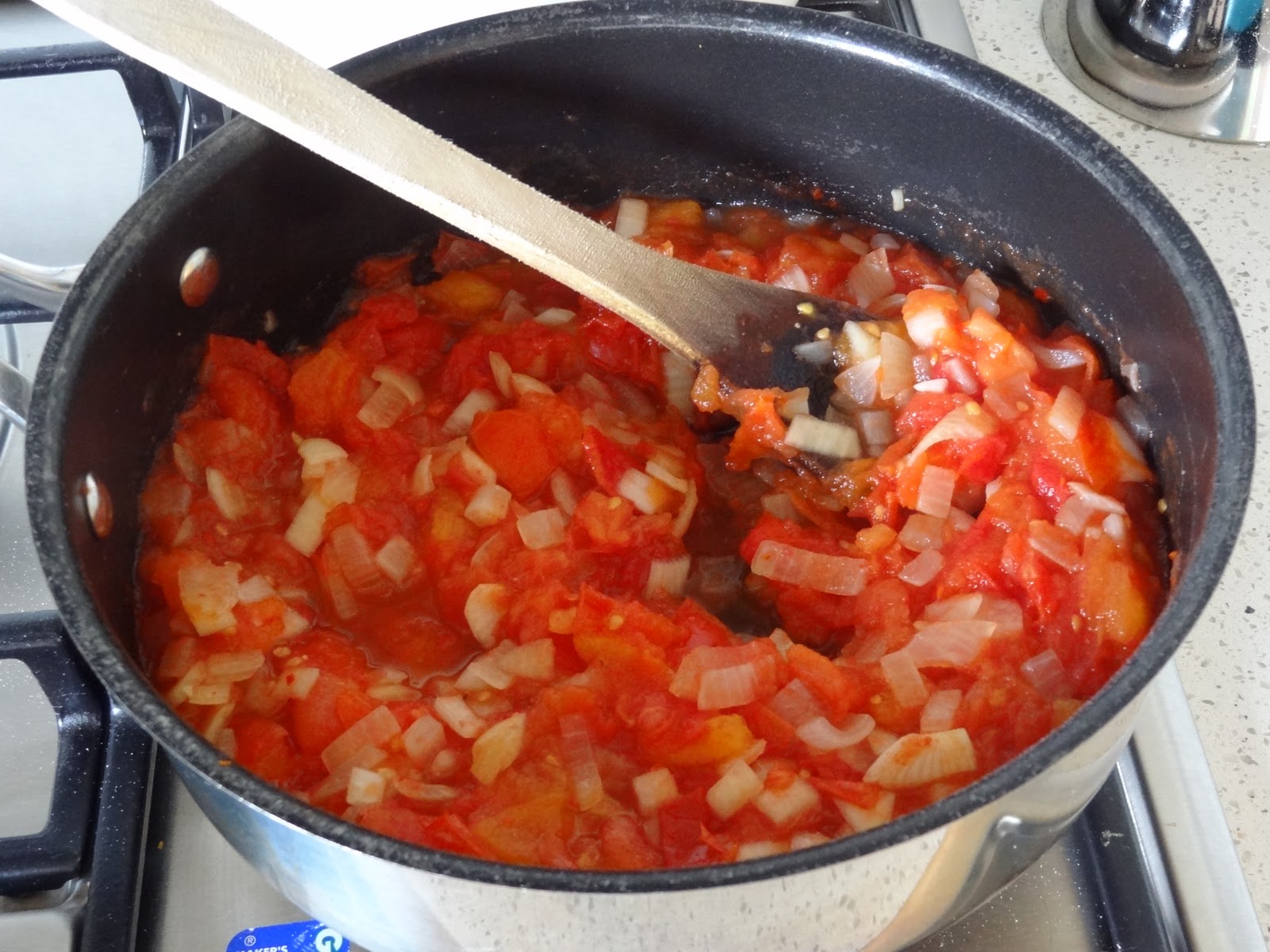 Veganise This!: Tomato and chilli relish