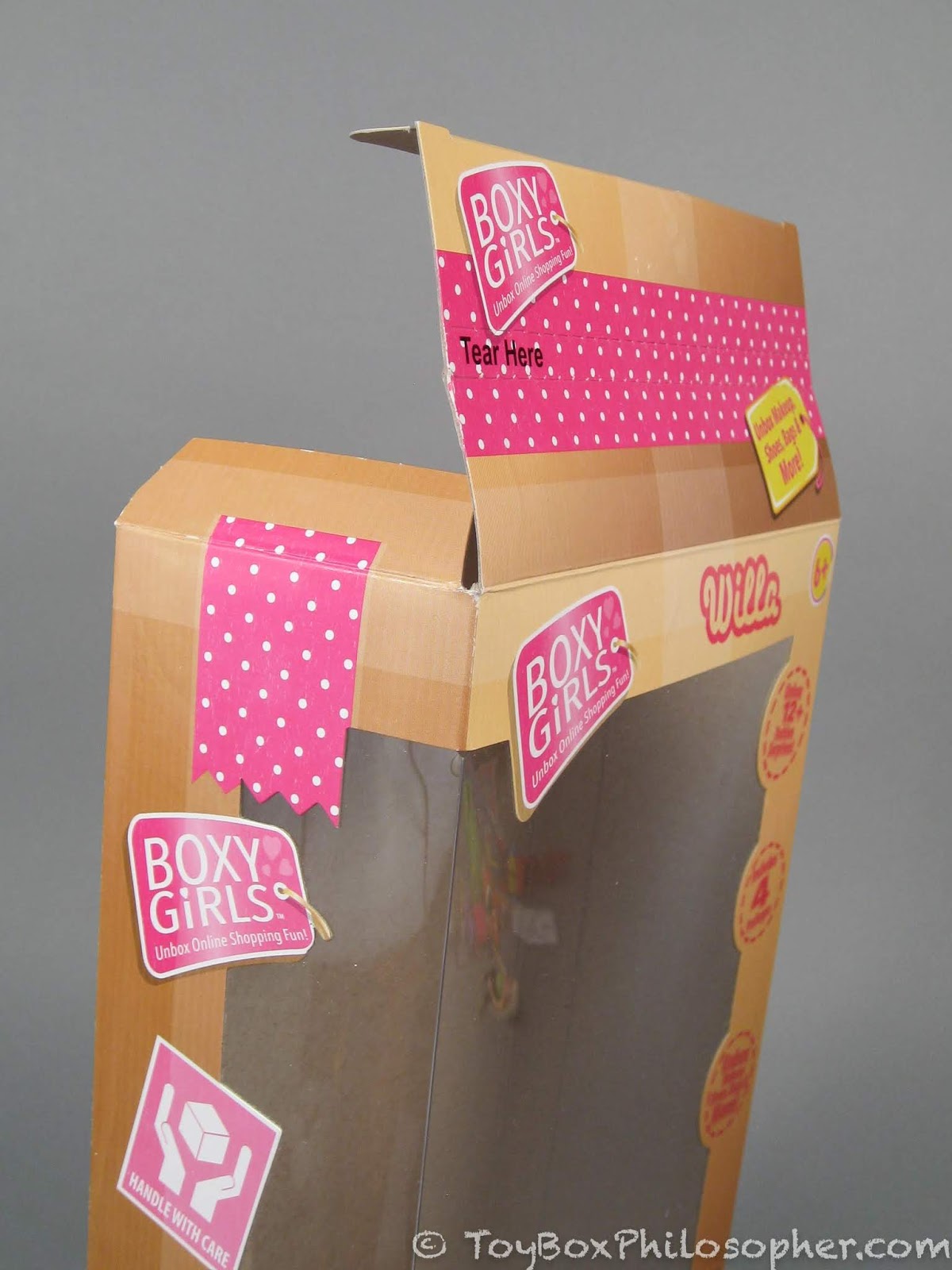 Sunday Surprise: Boxy Girls Willa by Jay at Play! | The Toy Box Philosopher