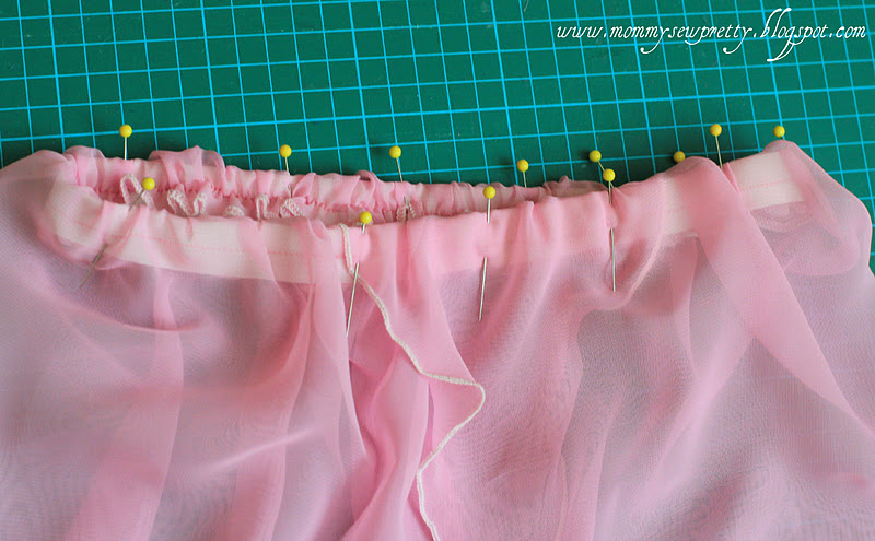 mommy sew pretty: Simple Ballet Skirt- A tutorial