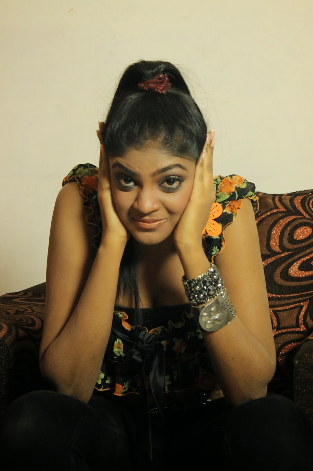 Actress Twinkle Hot Photo Stills - CineGallery | Spicy Photo Gallery ...