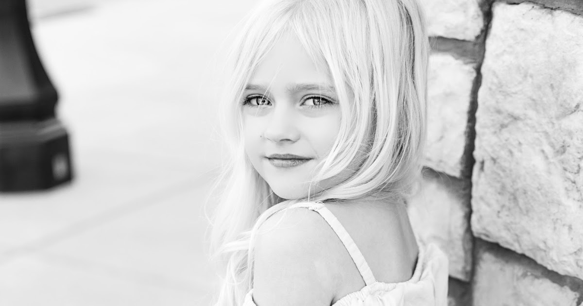 Hello and welcome to DaphniePearl.com! - Daphnie Pearl