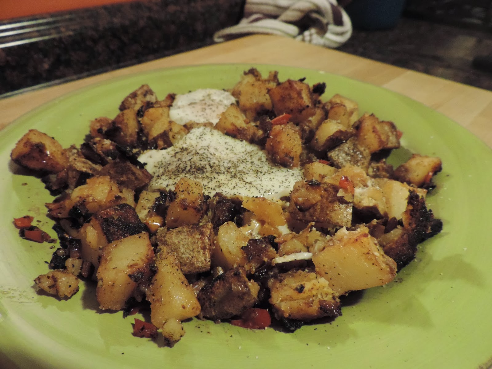 Tex-Mex Skillet Potatoes with Well Eggs and Oven Bacon.... - The ...