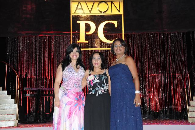 Sociales y Turismo: Avon celebra 125 Aniversario con Gala del Club de ...