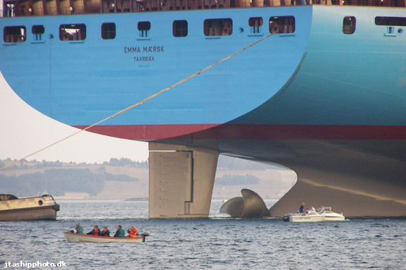 World's All Amazing Things, Pictures,Images And Wallpapers: Emma Maersk ...