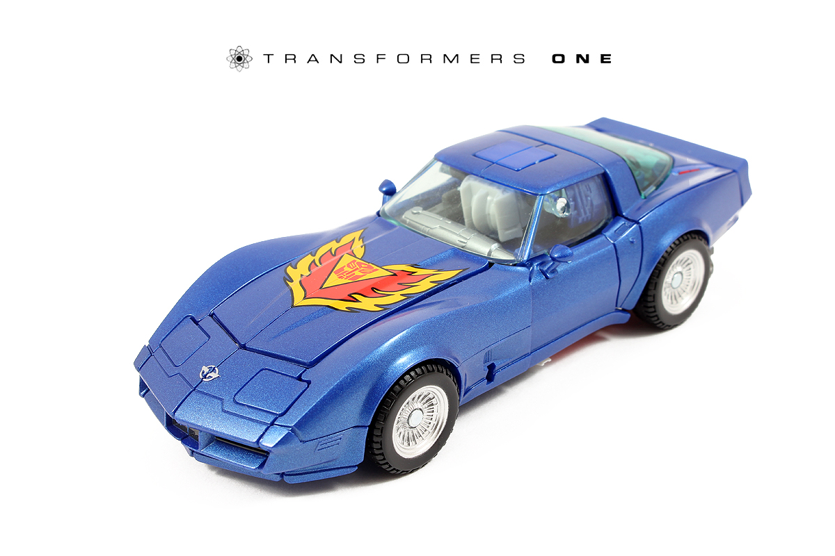 Transformers Square One: Masterpiece MP-25 Tracks - Full Gallery