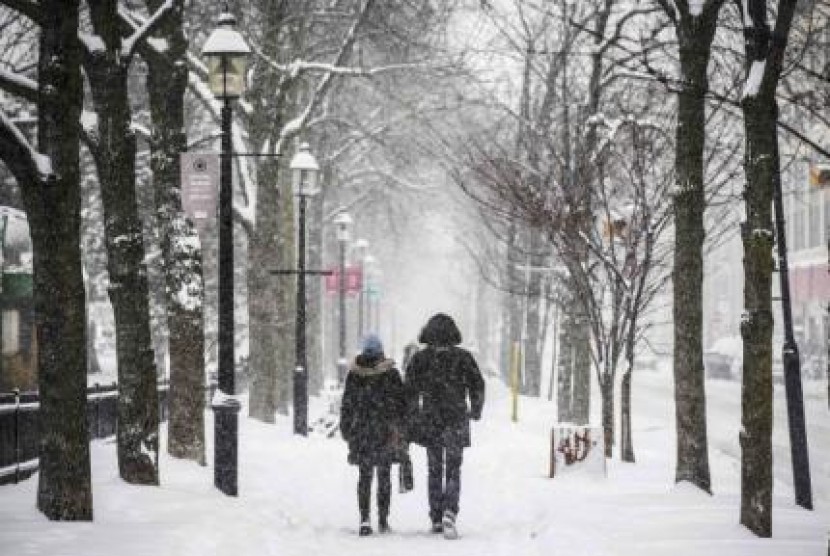 8 Hal yang Harus Kamu Bawa Sebelum Berlibur Di Musim Dingin - Sunday ...