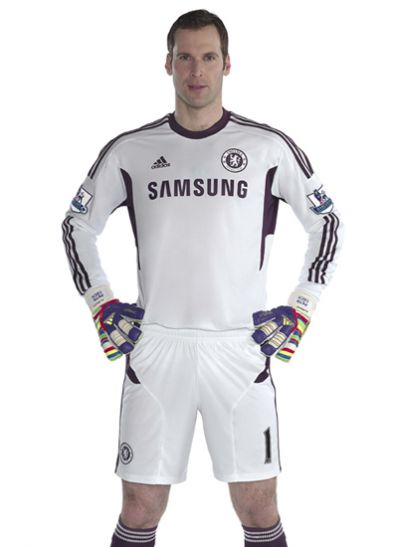 Petr Cech Profile and Images | FOOTBALL STARS WALLPAPERS