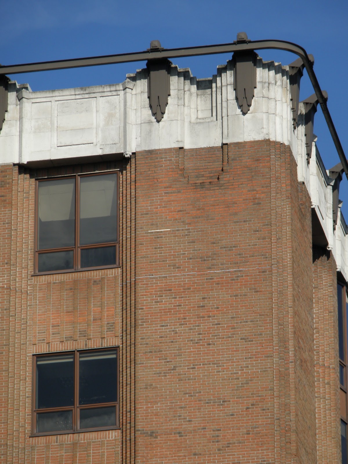 guttae: Harry S. Fairhurst: Lee House, Manchester (1928-31)