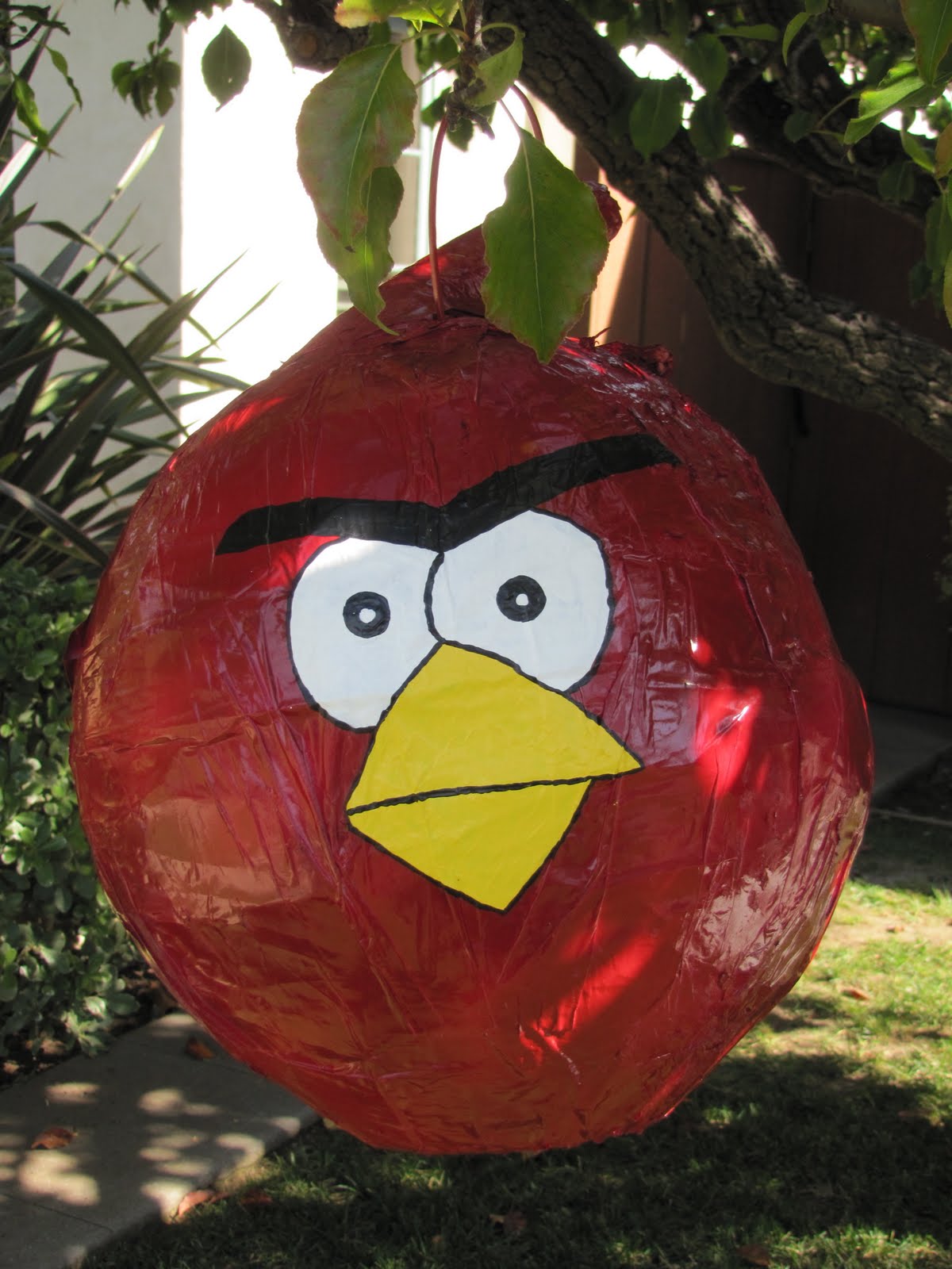 Homemade Beauties By Heidi: Day #5 of Bird-Day Week: Red Angry Bird Pinata