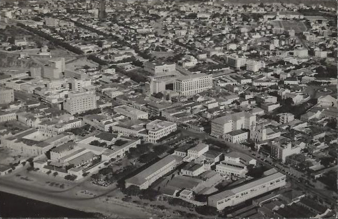 Moved 2 Monrovia: Postcards of Pre-Independence Luanda