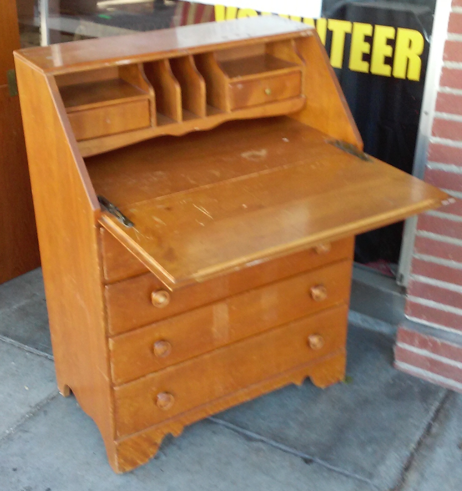 UHURU FURNITURE & COLLECTIBLES: SOLD **REDUCED** Colonial Style ...