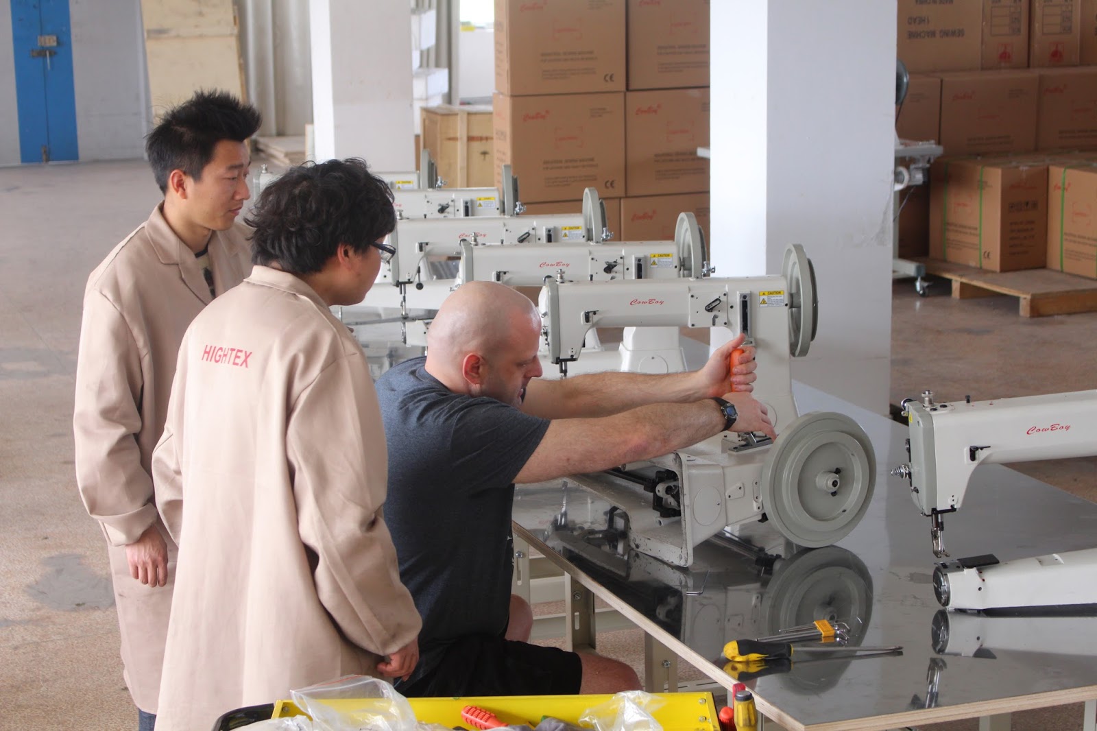 Heavy duty industrial sewing machines: Best saddle and harness sewing ...