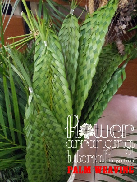 All About Arranging Flowers: Step by Step Tutorial: How to Make Woven ...